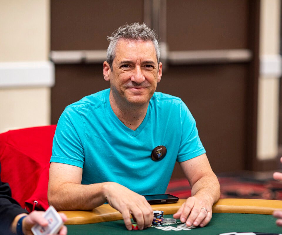 O POKER PERDE PERRY FRIEDMAN AOS 55 ANOS